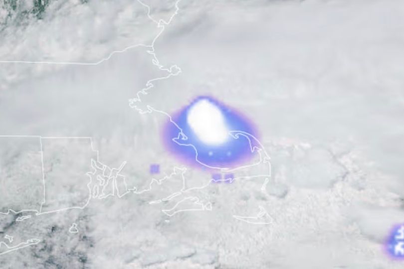 'Very loud boom' shakes Boston homes as experts say it was likely a meteor