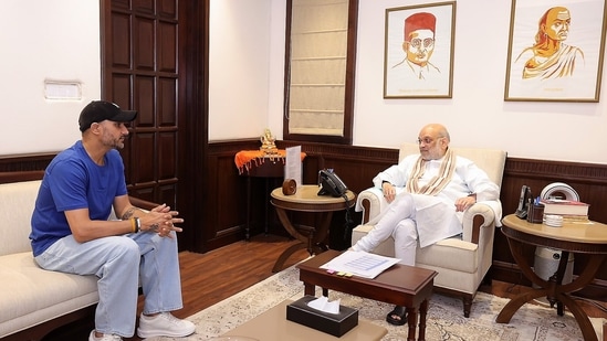 Harbhajan meets Shah weeks after BJP switch amid 'Rajya Sabha seat sale ...