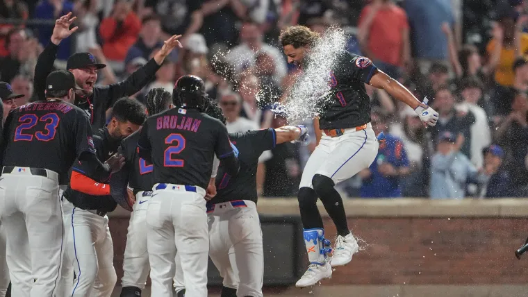 MLB had 4 walk-off home runs in one night, thanks to the Mets, Pirates ...