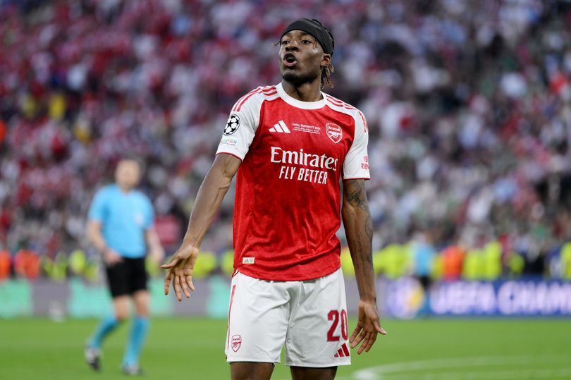 Arsenal star leaves Mikel Arteta tearing his hair out with Champions ...