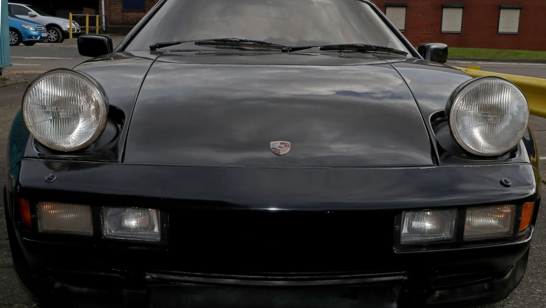 Rare Porsche 928 GTS sells for $275,575 in online auction