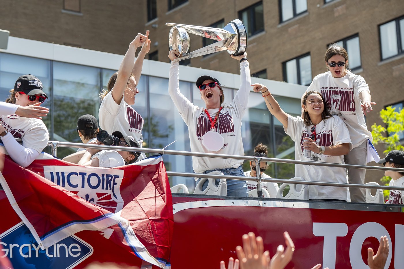 ‘So much love’: Montreal Victoire celebrate cup win with parade, beers ...