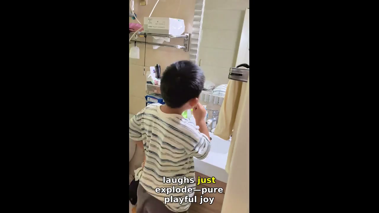 Boy hilariously mimics electric toothbrush while brushing