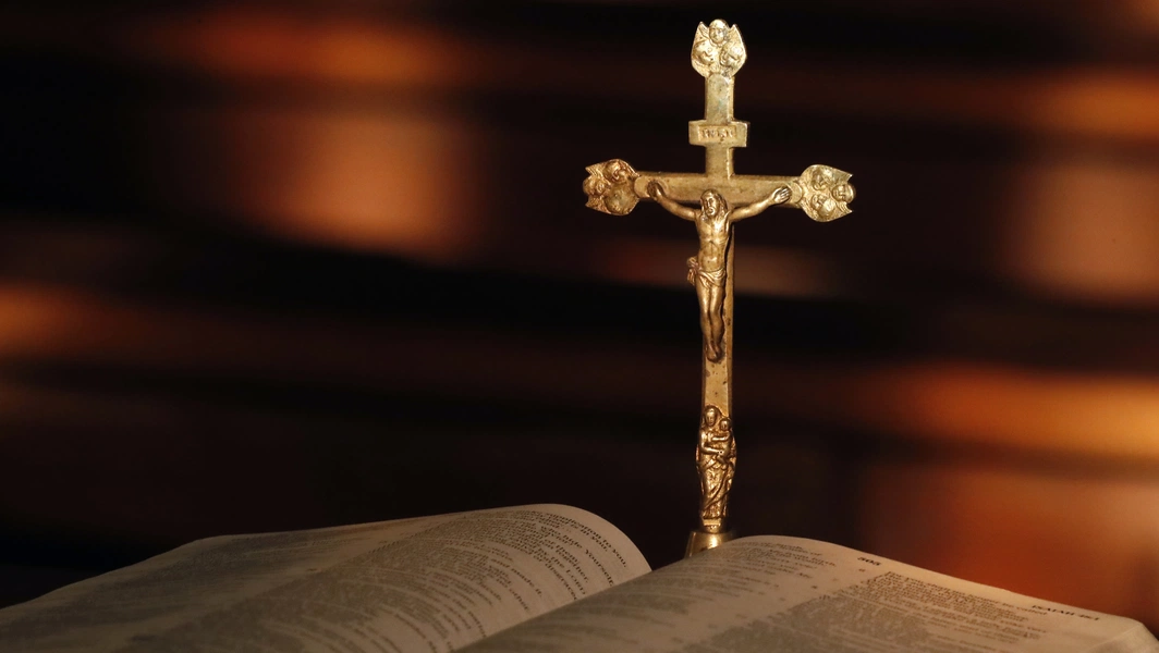 17 big questions atheists ask believers