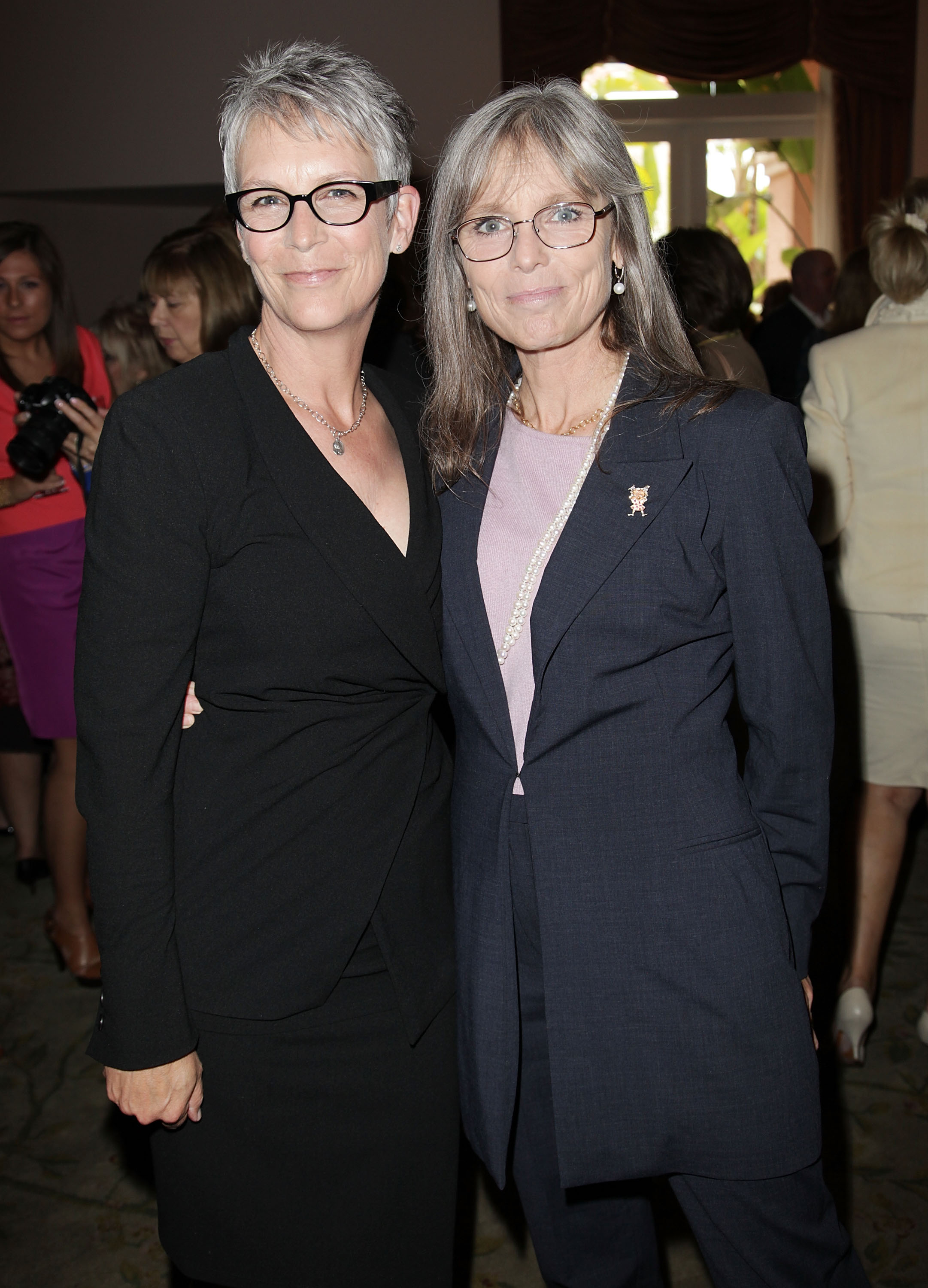 Jamie Lee Curtis’ older sister, Kelly Lee, dead at 69: She’s at peace