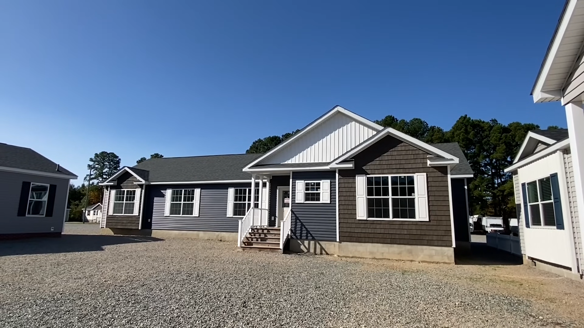 Colorado guest suite by R-Anell | 4 bed, 3 bath prefab house tour