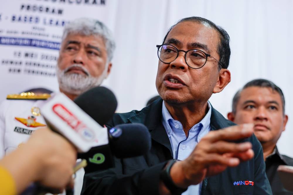 Malaysia open to buy weapons from countries willing to transfer ...