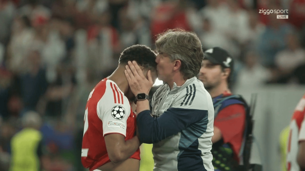Hartverscheurende beelden van Jurriën Timber na penaltydrama in CL-finale