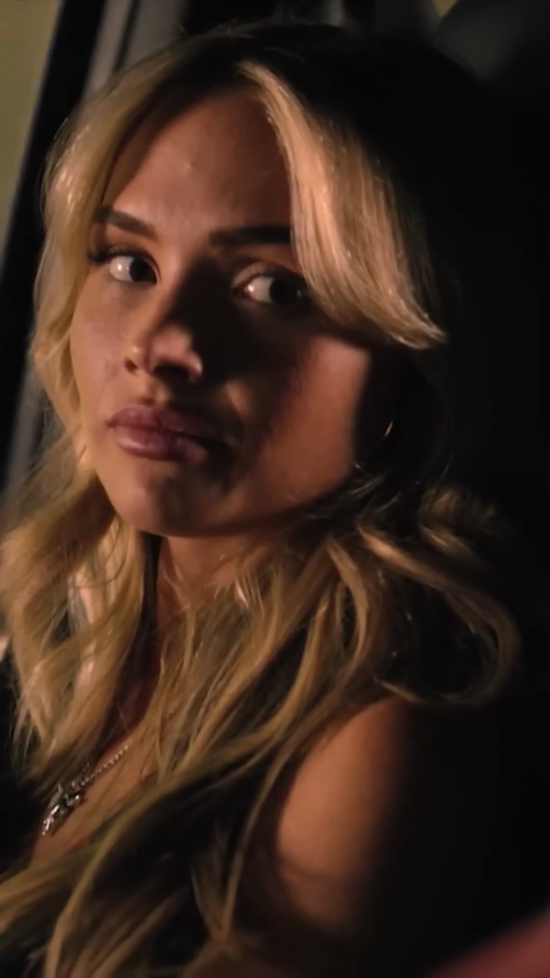 Beth has a message for Oriana on Dutton Ranch