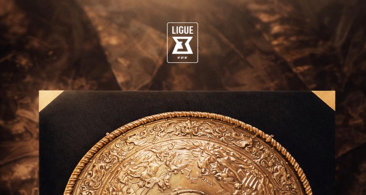 Rugby ou football ? Le trophée de Ligue 3 intrigue et fait polémique