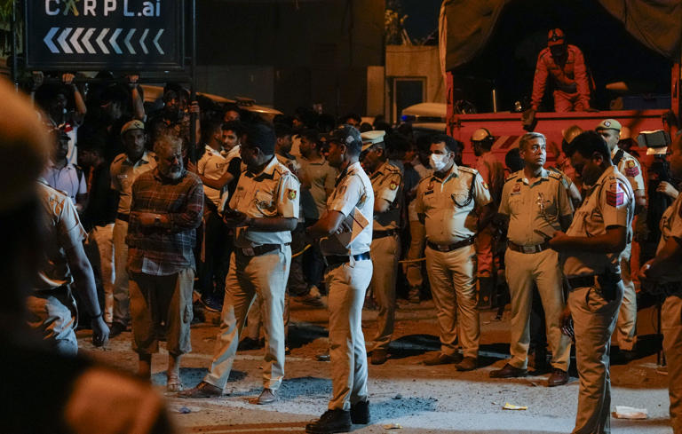 Delhi: 3-storey commercial building reduced to rubble; 12 rescued as ...