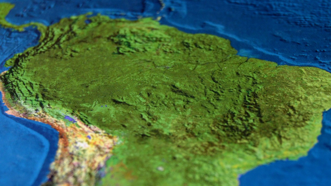 The USGS just released the first continent-wide map of hidden hydrogen ...