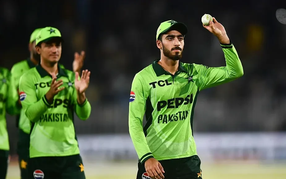 Minhas’s record debut inspires Pakistan’s ODI win over Australia