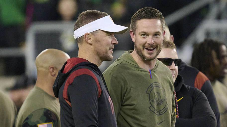 Oregon football schedule poses two early playoff threats