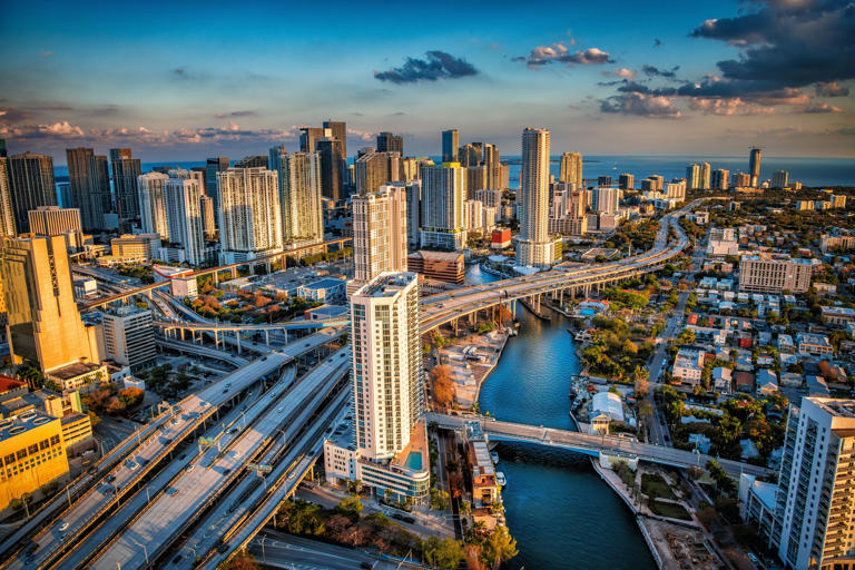 23 famous travel destinations that visitors say were huge disappointments