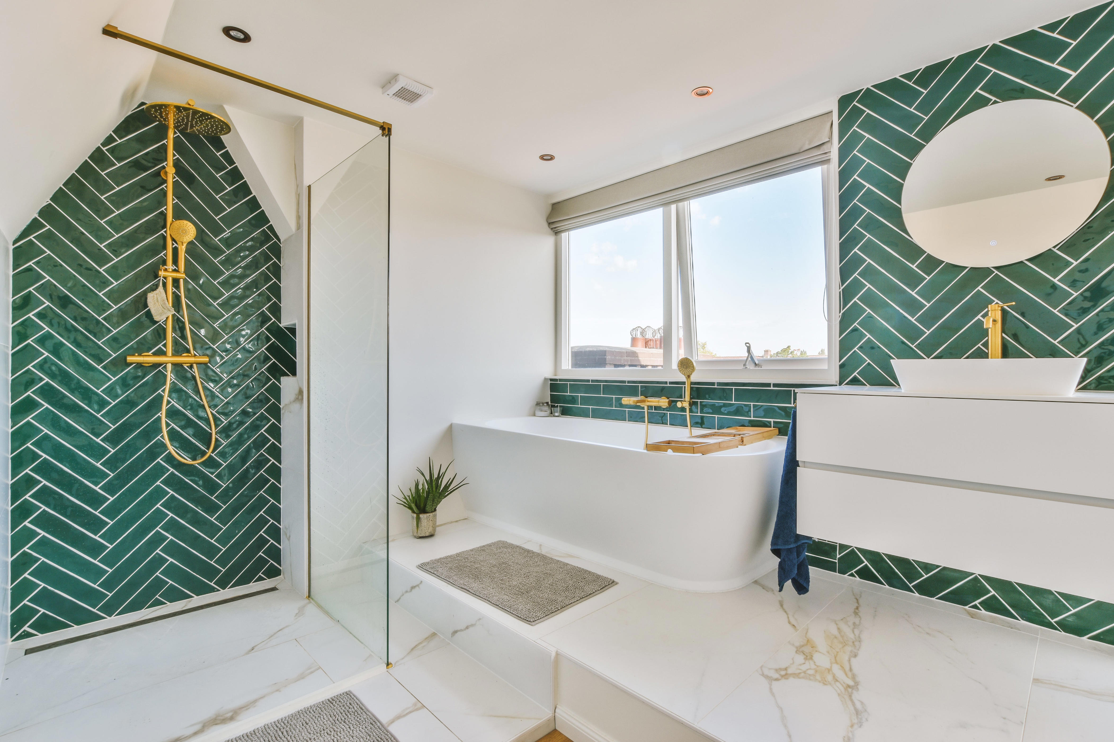 Designers warn this bathroom design mistake could make your space feel ...