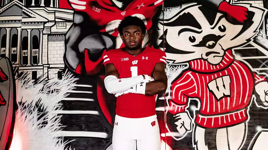 Wisconsin football loses class of 2026 RB signee to G6 school