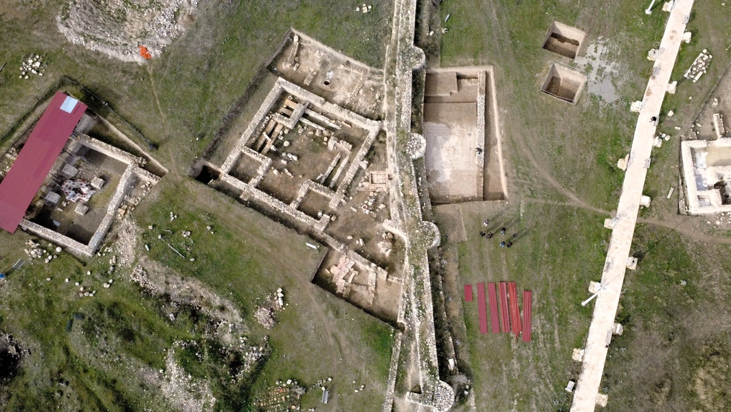 Revealing ancient cities with modern technology