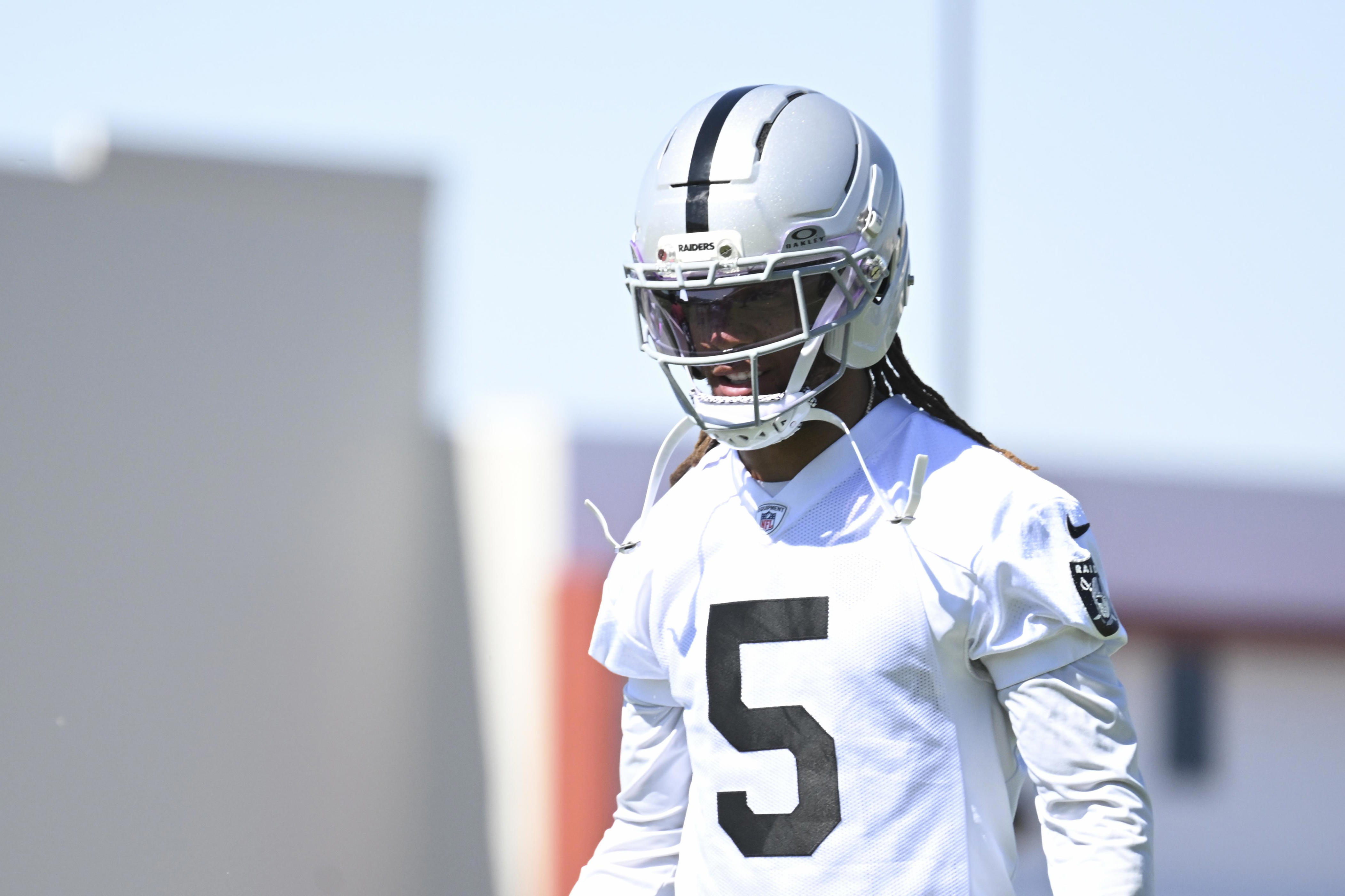 Eric Stokes embracing leader, veteran role for Raiders cornerbacks