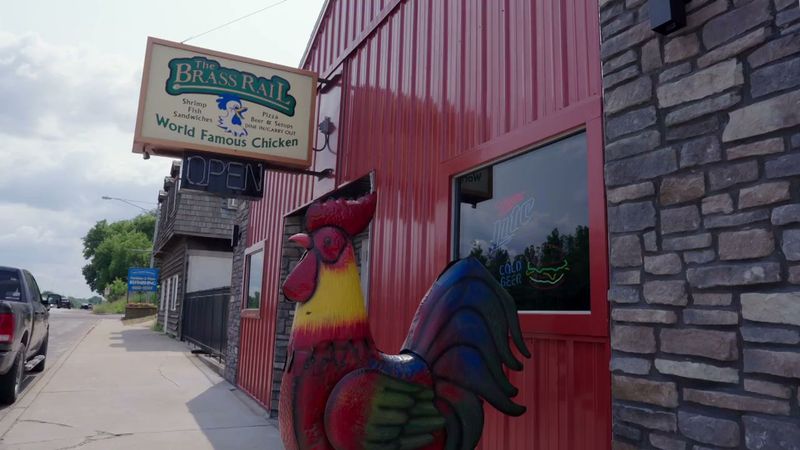 8 Minnesota restaurants that serve broasted chicken so good it’s famous ...