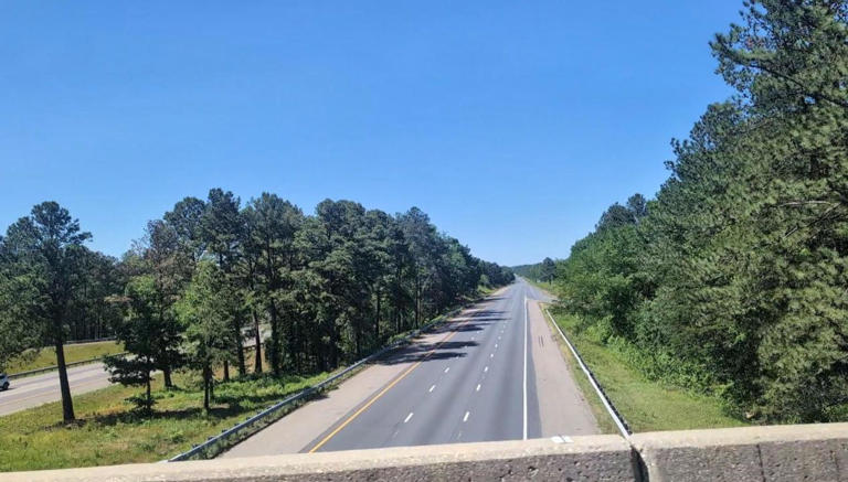 At least one person dead, two hospitalized in multi-vehicle crash on I ...