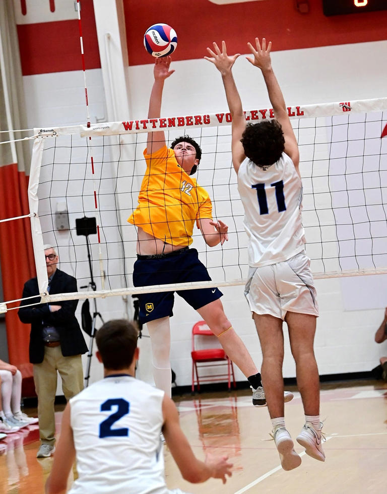 Moeller honors Dylan Straughn after 12th boys volleyball state title