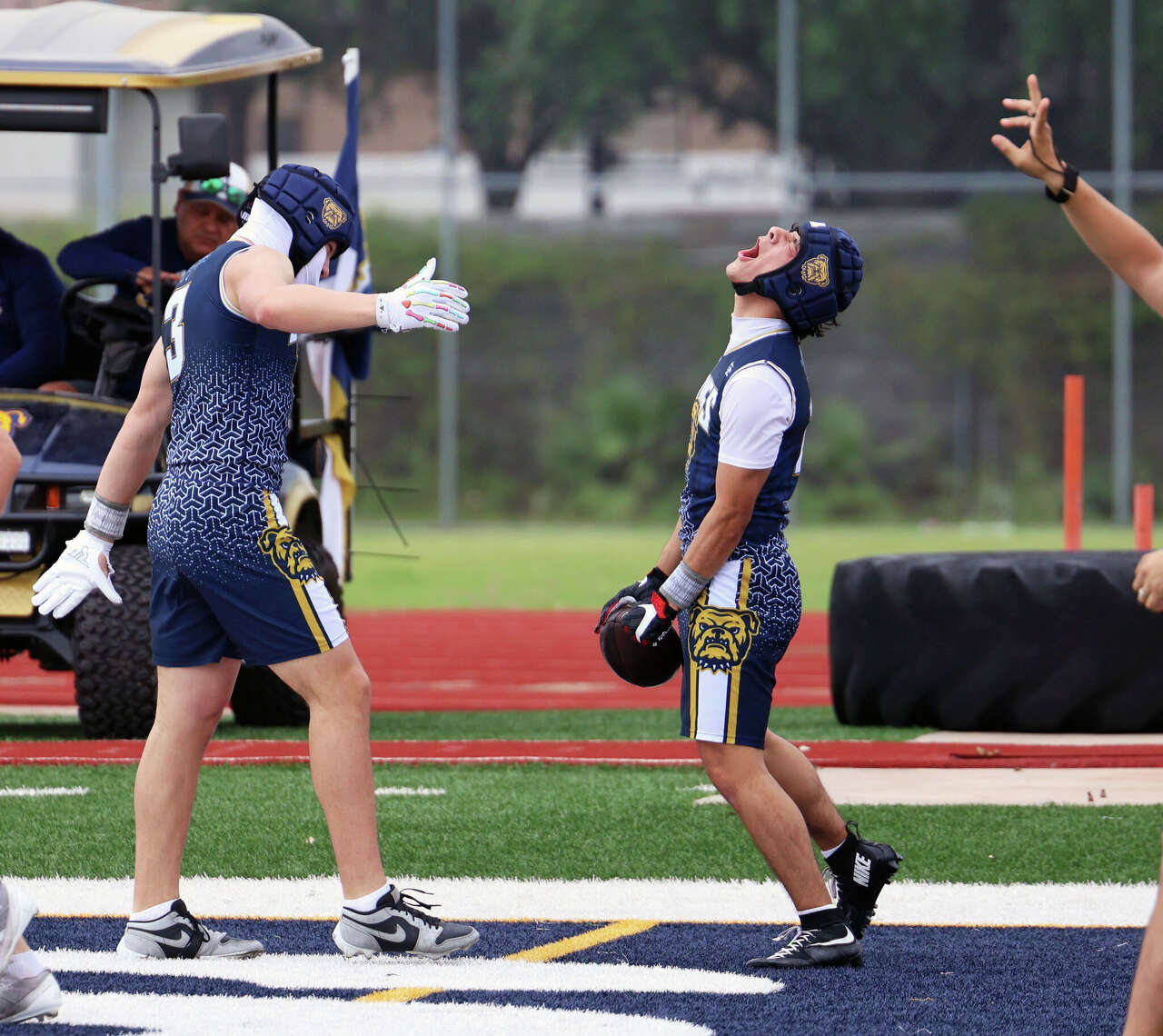 Photos: Alexander, Cigarroa, Nixon compete in Border Bash pool play