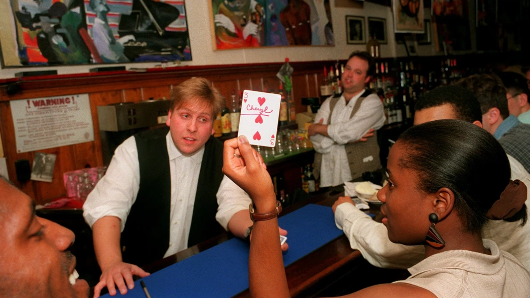 Beginner friendly magic tricks to wow friends