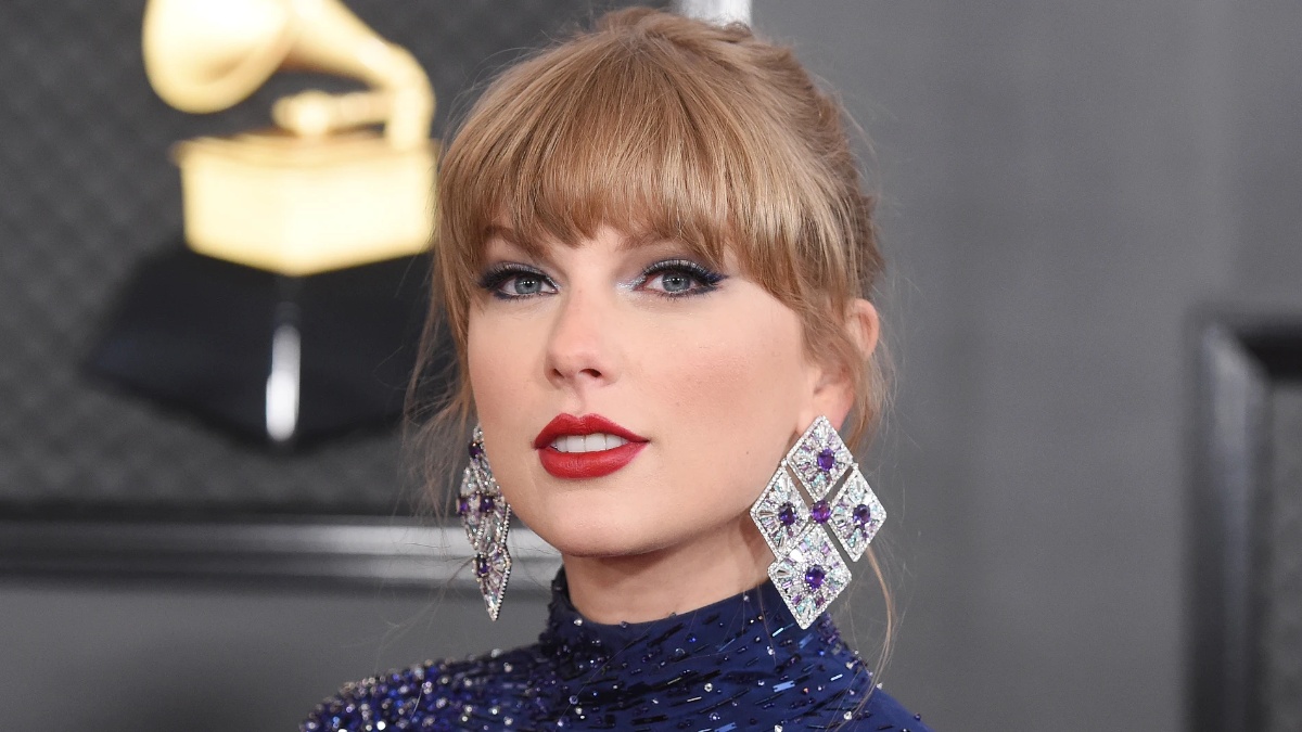 5 books Taylor Swift loves that are actually worth the hype