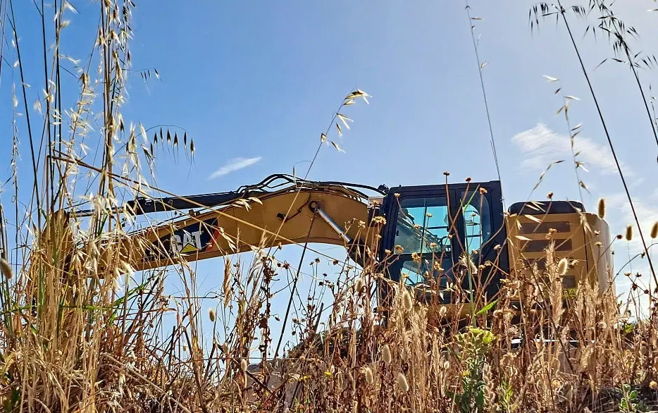 Your guide to thriving as a heavy equipment operator
