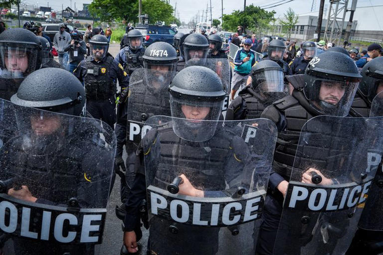 New Jersey governor blames out-of-state agitators for inflaming Newark ...