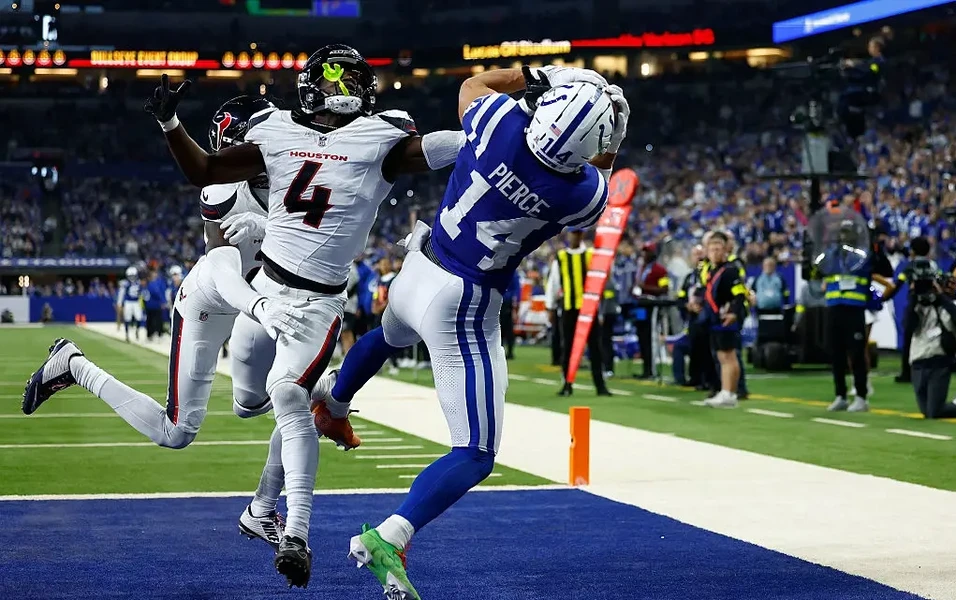 Analysts spotlight sleeper WRs and rookie standouts across sports