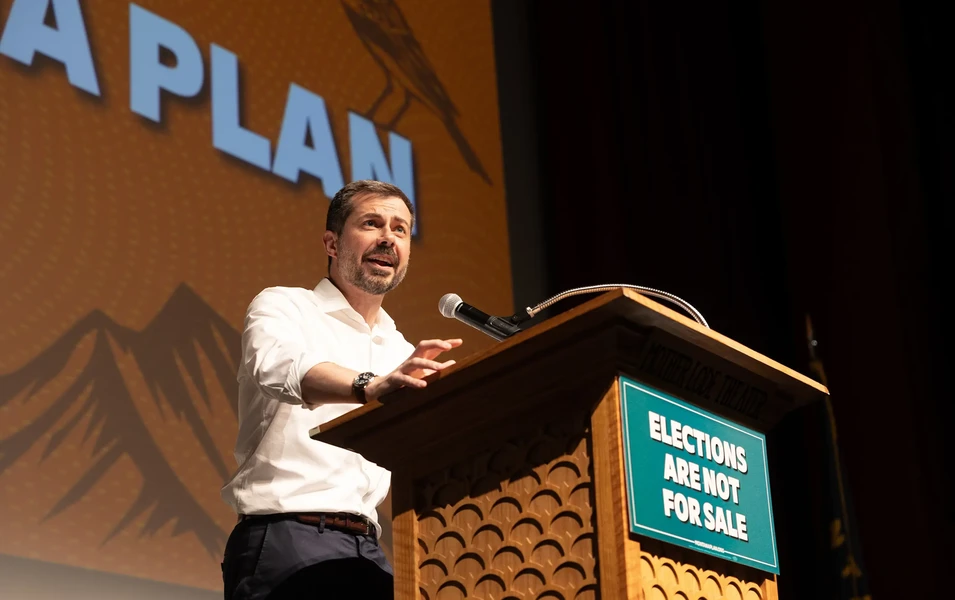 Buttigieg edges Newsom in early 2028 Democratic poll
