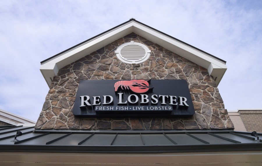 Red Lobster permanently closes 2 Kansas City area locations