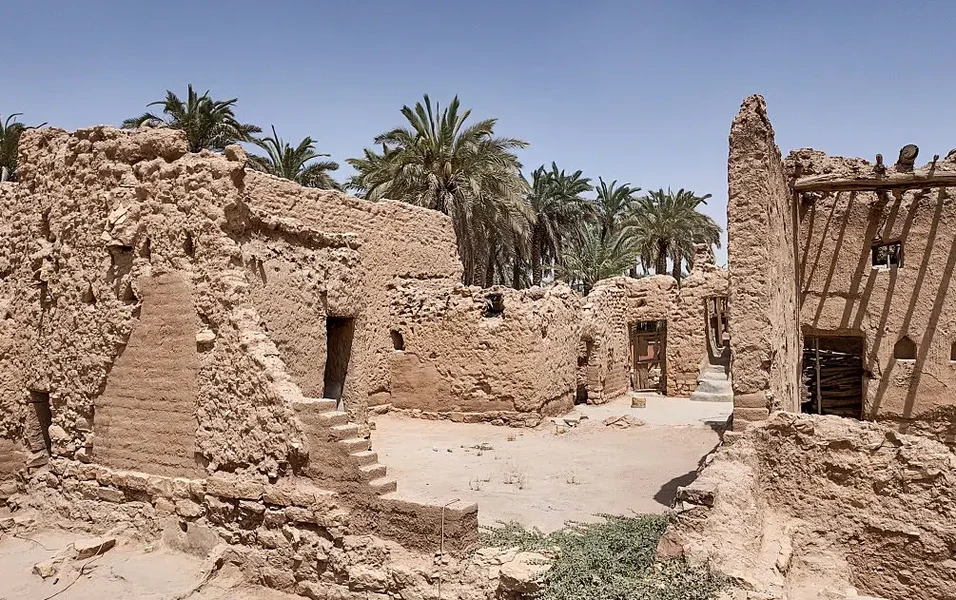 Saudi archaeologists unearth 1,100-year-old Diriyah treasure