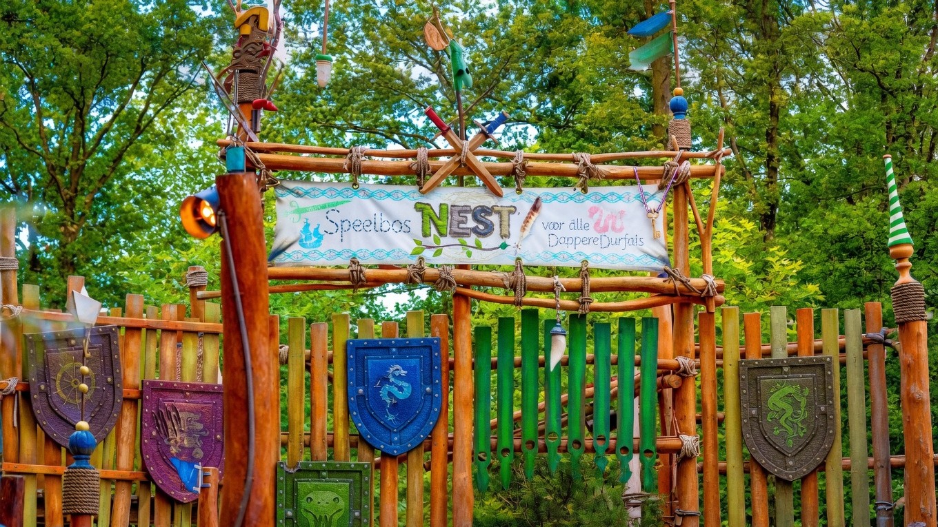Wandeling door Speelbos Nest in de Efteling
