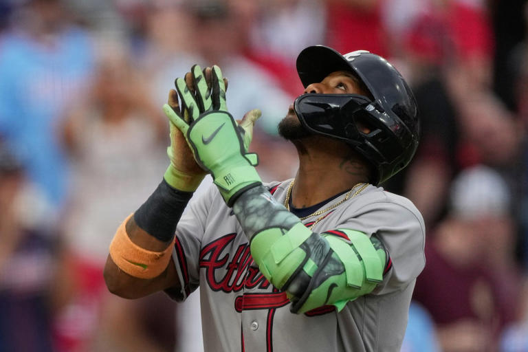 Acuña powers Braves past Reds 5-2 with 2 more homers as Atlanta hits 40 ...
