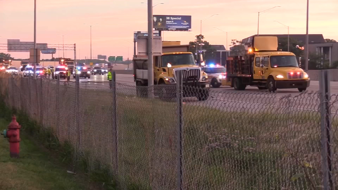 Officials ID worker killed while fixing potholes on Tri-State Tollway ...