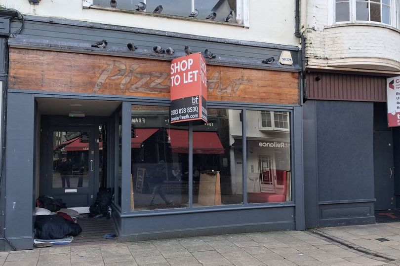 Plans to turn former Kent Pizza Hut into new Mexican and Italian restaurant