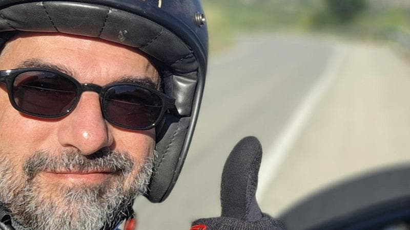 Con la Harley Davidson contro una rotonda, Marco Bottaro muore sulla ...