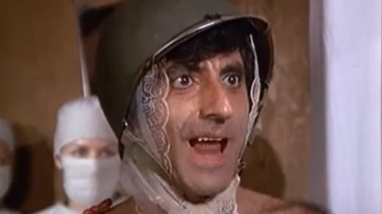 The iconic comedian who helped MASH star Jamie Farr get his start in ...