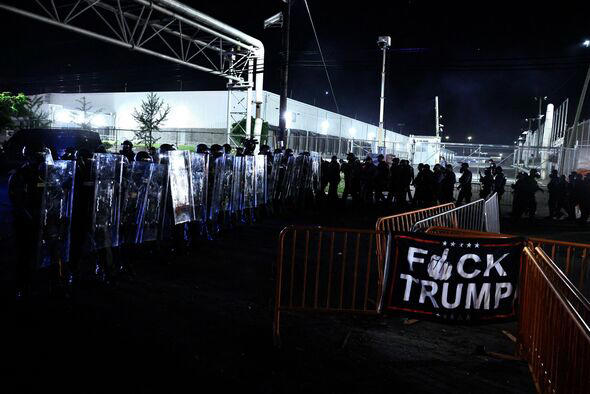 Newark ICE protests: Curfew declared as streets burn in riot outside ...