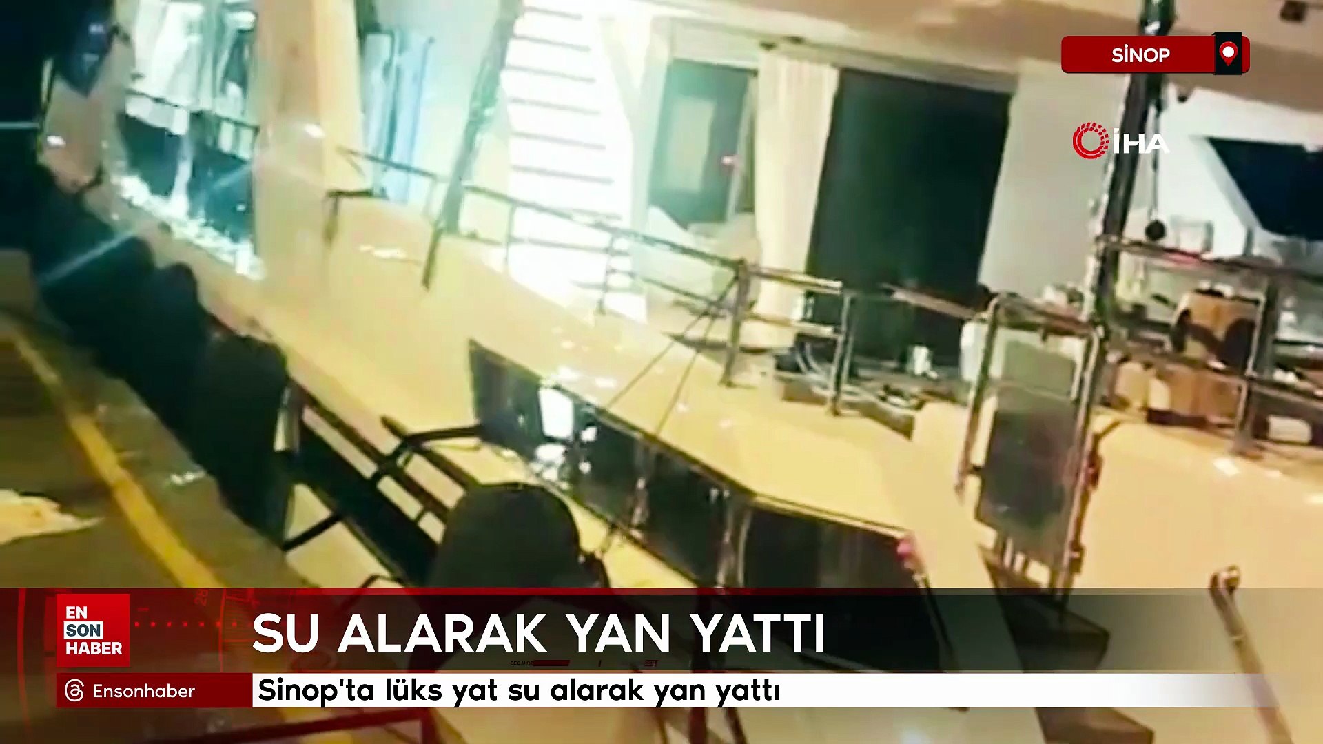 Sinop'ta lüks yat su alarak yan yattı