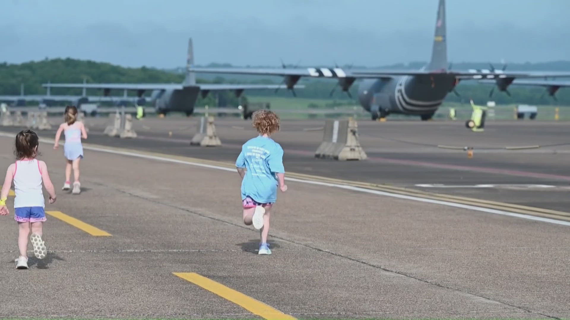 Little Rock US Air Force base serves as a fun family day for Run The ...