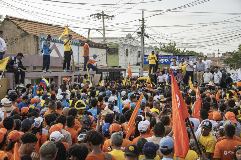 Venezolanos se movilizan por comicios presidenciales y la libertad de ...
