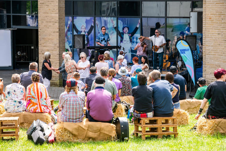 Barnsley Folk Festival 2026: Best pictures from amazing event held in ...