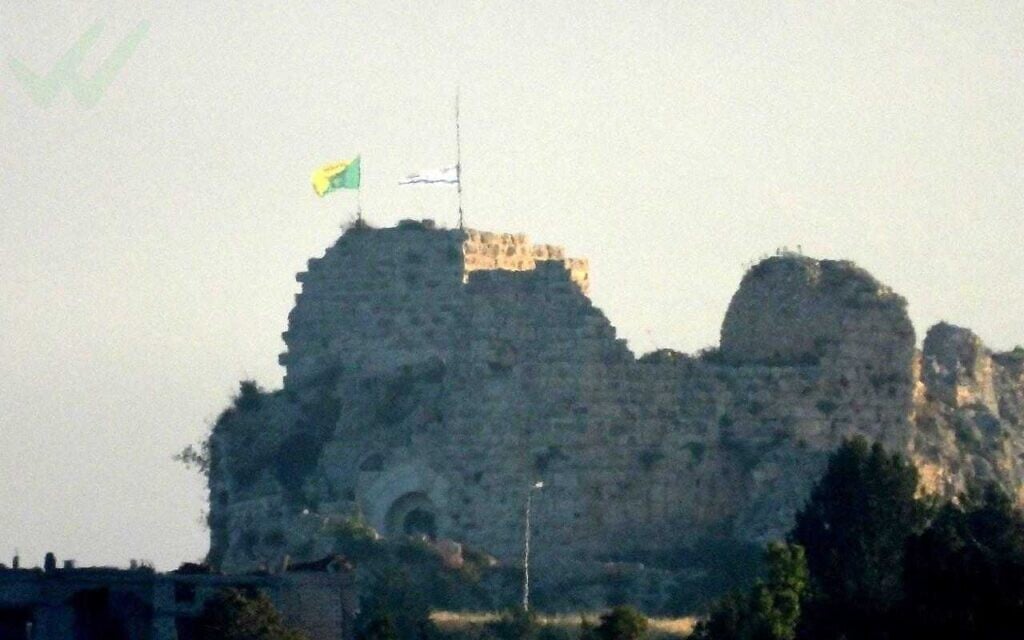 IDF troops raise Israeli, Golani flags over Beaufort Castle in south ...