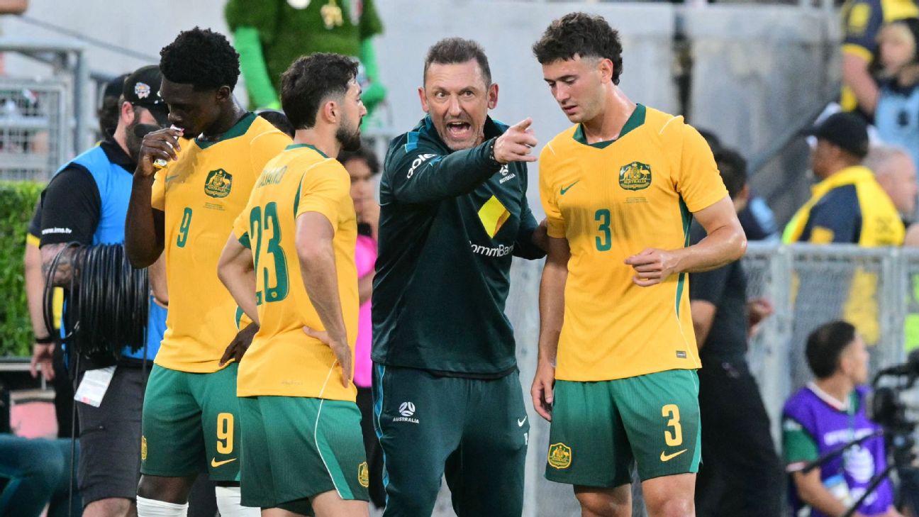 Lack of goals concerning as Socceroos battle to hard-fought loss to Mexico