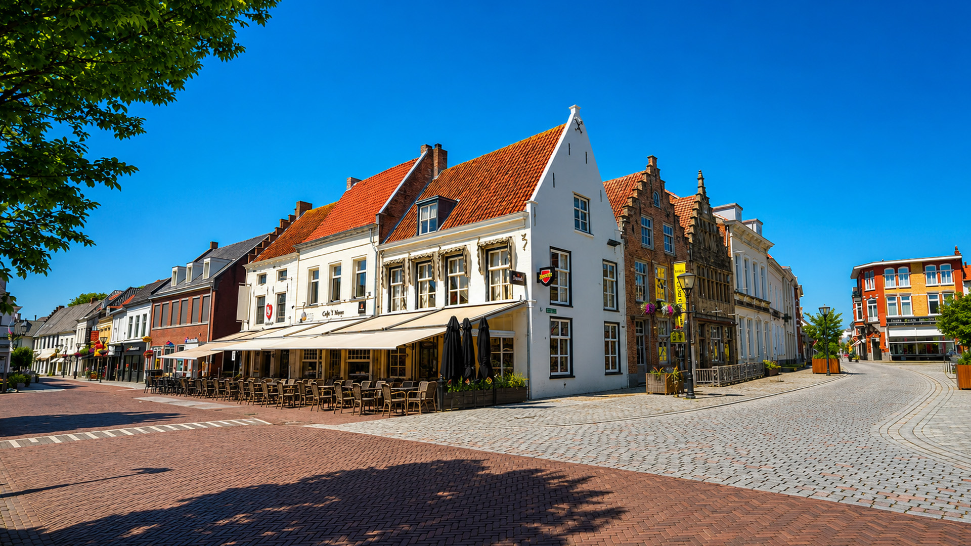 Take a scenic walk through Hulst Netherlands (4K)