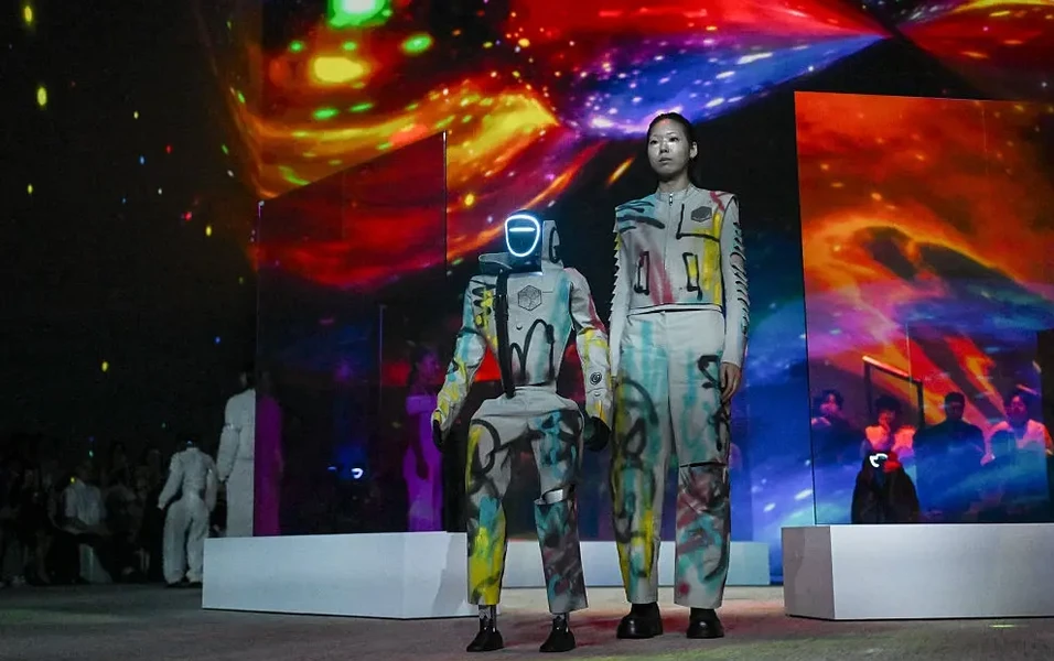 Seoul's humanoid runway show signals shift in fashion's future